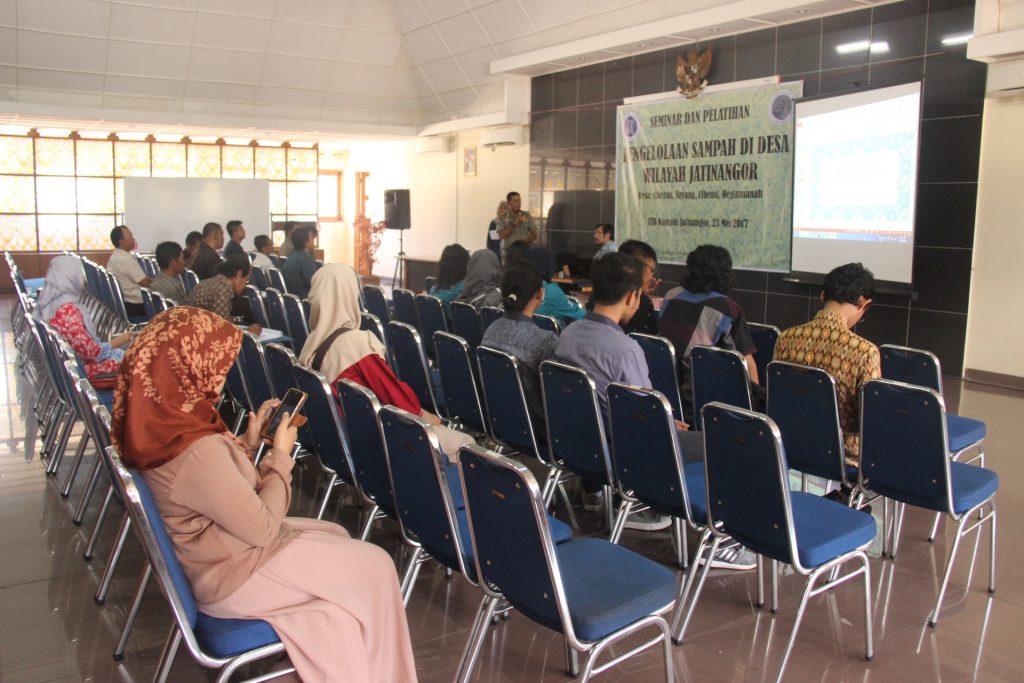 Seminar dan Pelatihan Pengelolaan Sampah di Kampus ITB Jatinangor ... Seminar dan Pelatihan Pengelolaan Sampah di Kampus ITB Jatinangor ...