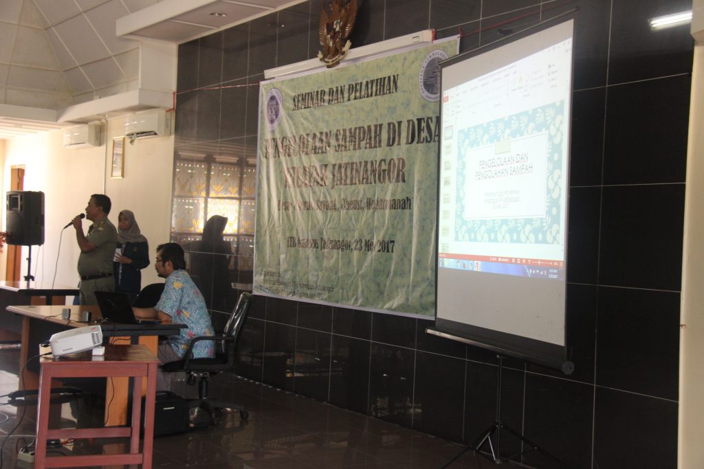 Seminar dan Pelatihan Pengelolaan Sampah di Kampus ITB Jatinangor ... Seminar dan Pelatihan Pengelolaan Sampah di Kampus ITB Jatinangor ...