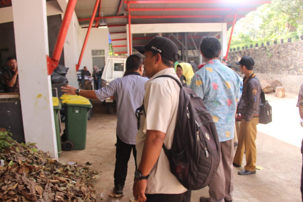 Seminar dan Pelatihan Pengelolaan Sampah di Kampus ITB Jatinangor ... Seminar dan Pelatihan Pengelolaan Sampah di Kampus ITB Jatinangor ...