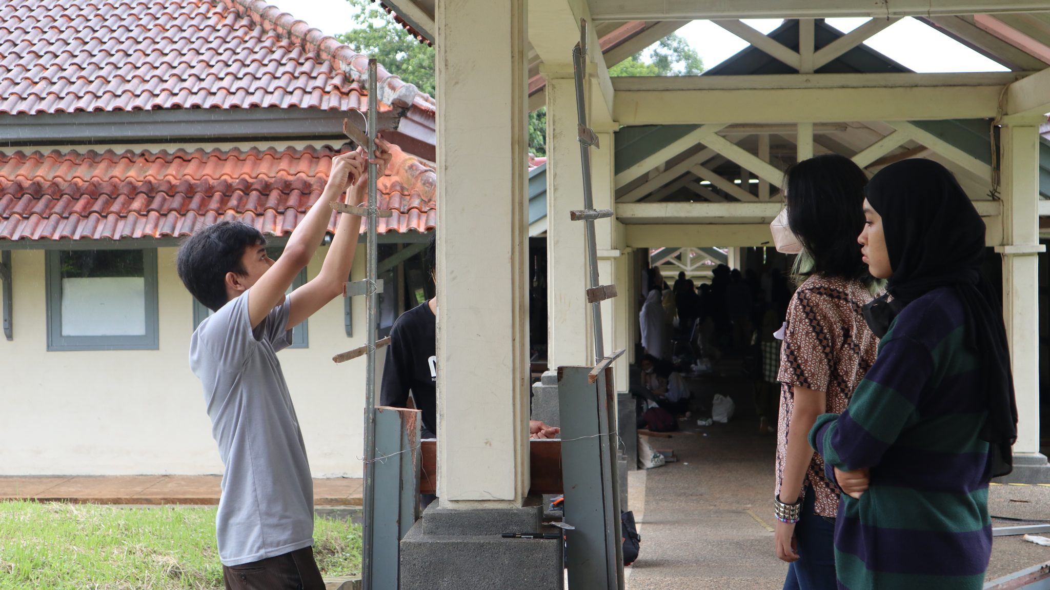 Kuliah Rupa Dasar 3 Dimensi FSRD di ITB Kampus Jatinangor – Direktorat ...