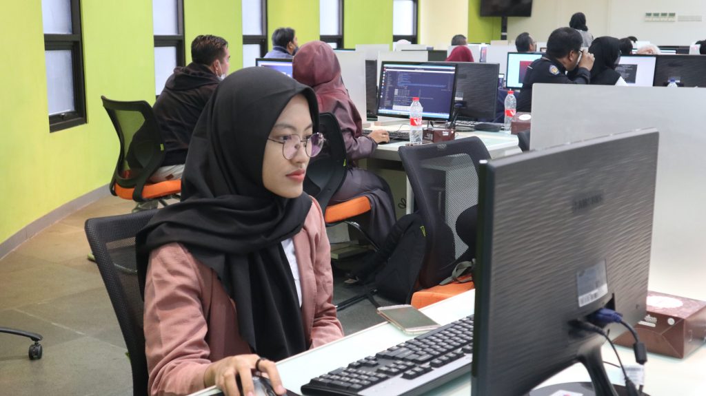 Kegiatan Pelatihan ABCD (Artificial Intelligence, Blockchain, Cloud Computing dan Data Analytic ...