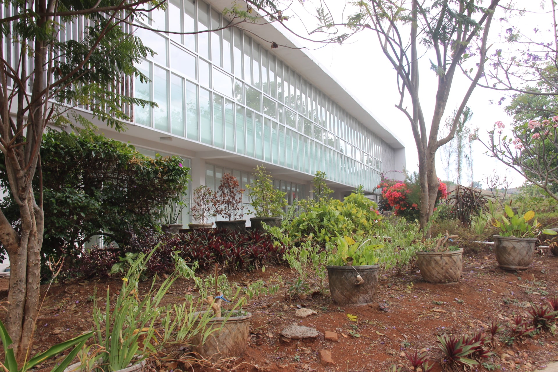 Laboratorium Rekayasa Sungai dan Angkutan Sedimentasi ITB Kampus ...